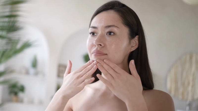 Glycolic Acid vs Lactic Acid - Which Exfoliant Fits Sensitive Skin ...